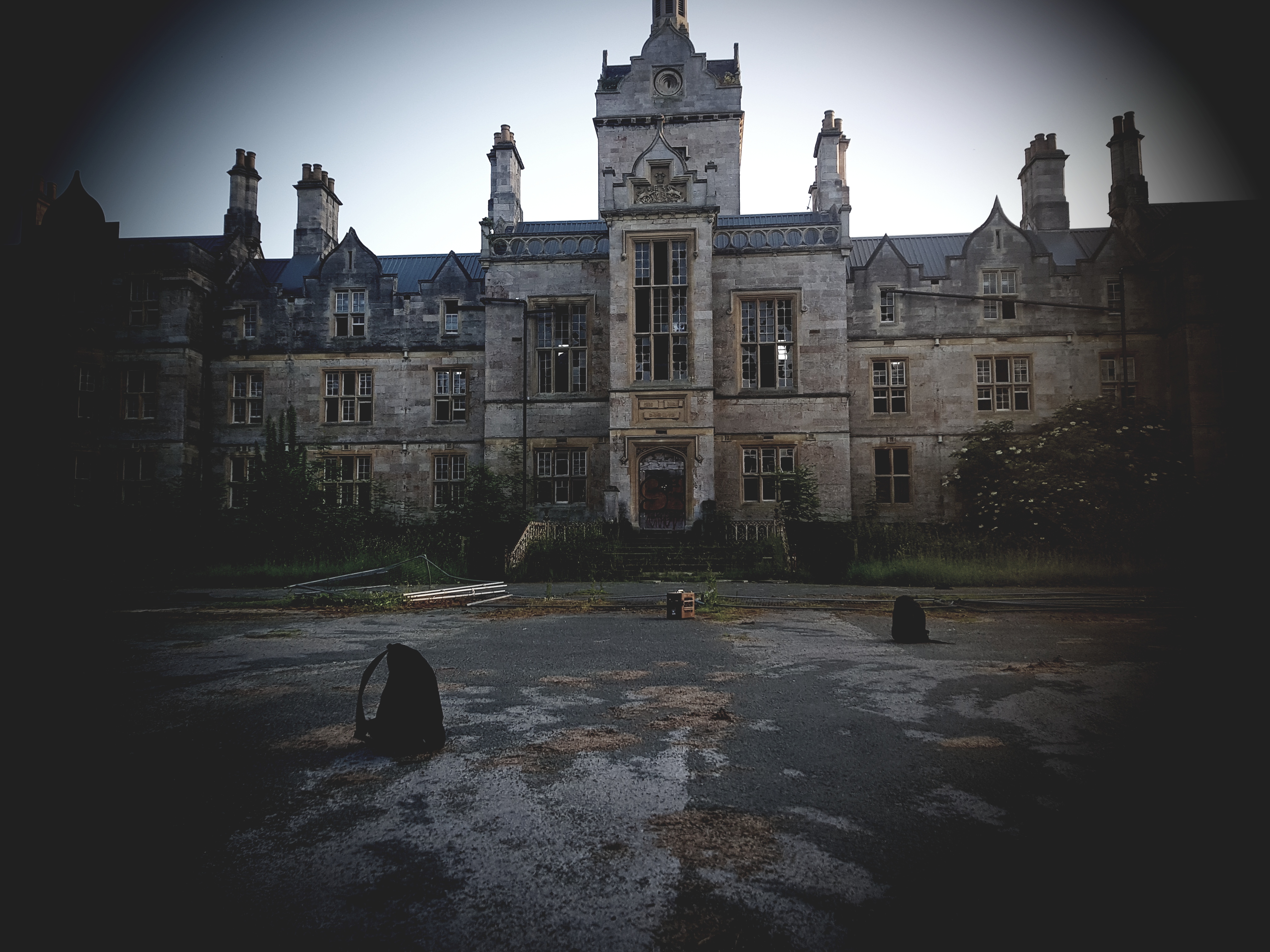 The ‘HAUNTED’ Asylum Box is here| Denbigh Asylum – Paranormal Hauntings