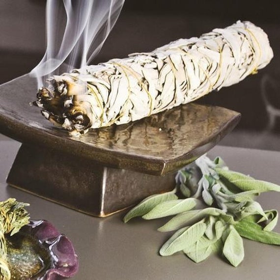 Different Types of Smudge Sticks and their Uses – Paranormal Hauntings